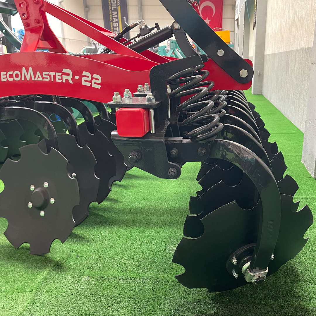 ECO MASTER SERIES SPRING TYPE MULTI DISC HARROW