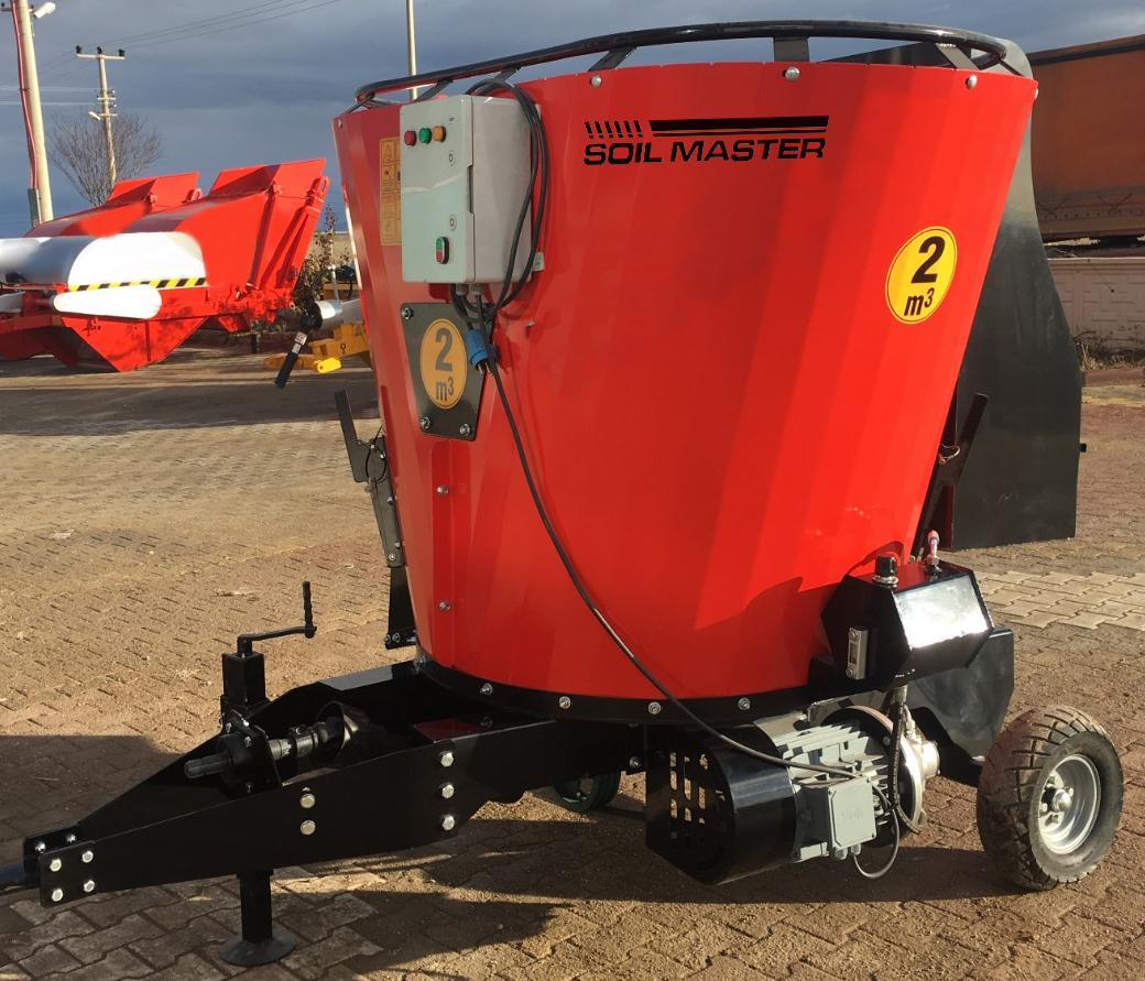 Vertical Type Feed Mixer